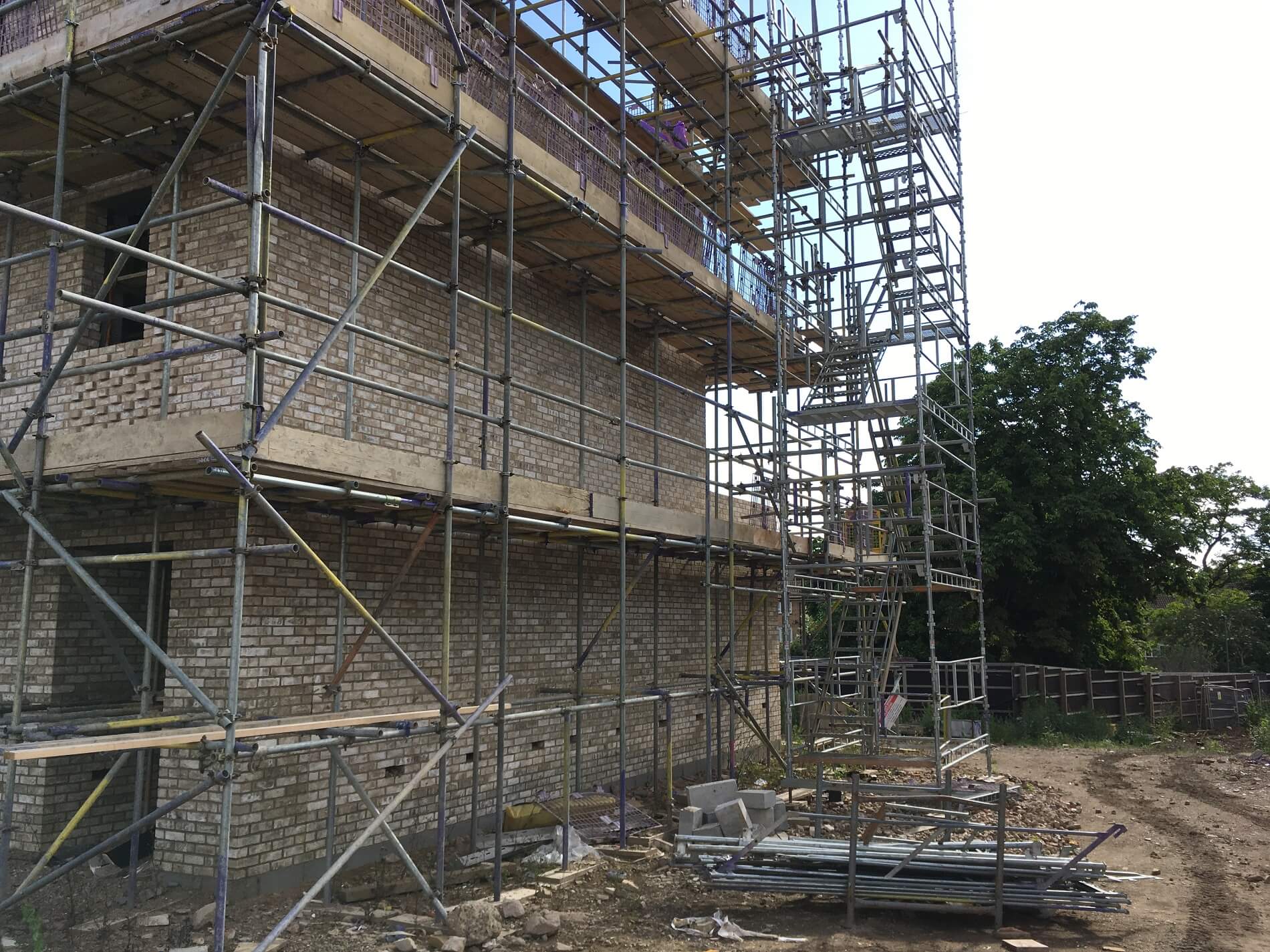 The Disc-lock scaffolding is the preferred choice for high-load-bearing ...